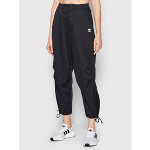 adidas Spodnie dresowe adicolor Classics HC1983 Czarny Relaxed Fit ...